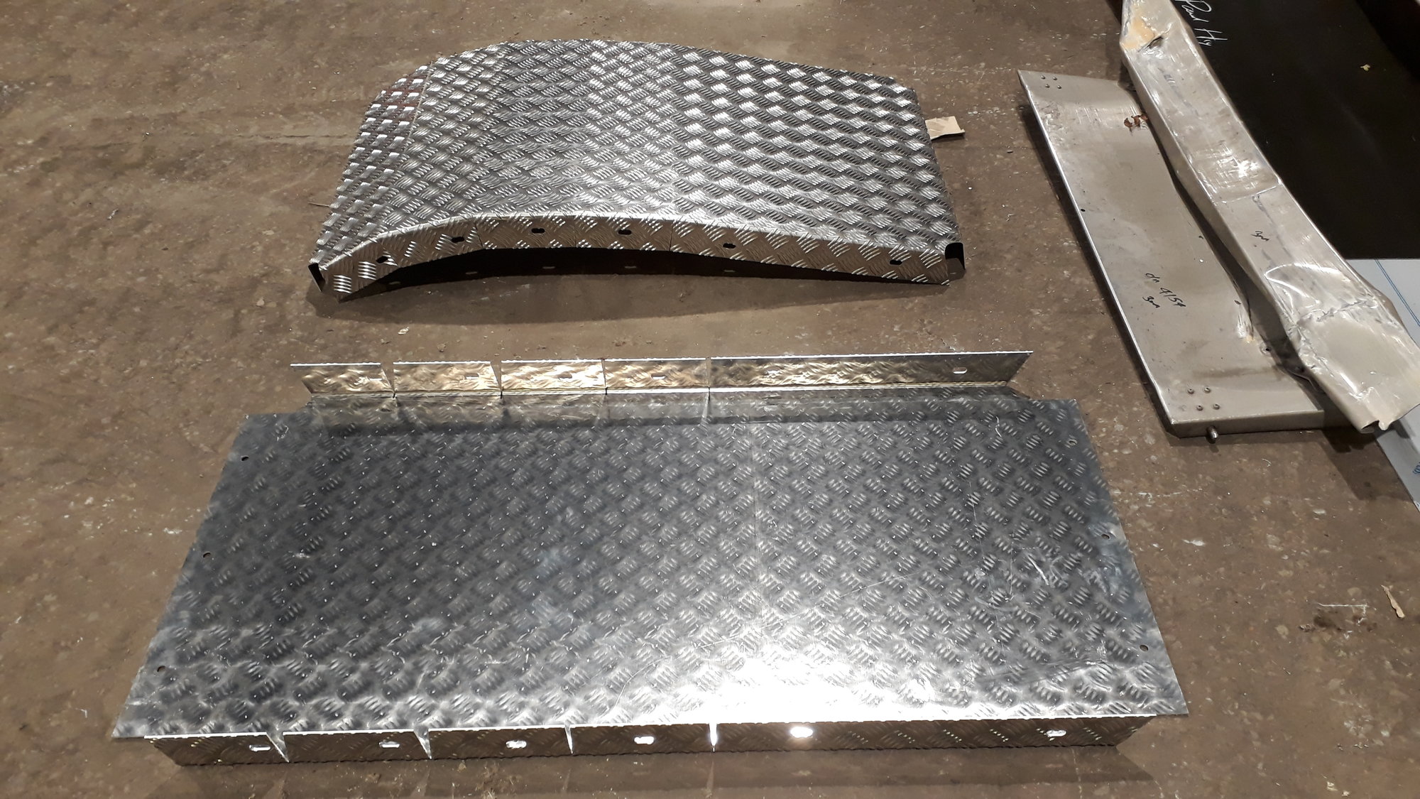 Folding Aluminum Checker plate accurately | MIG Welding Forum