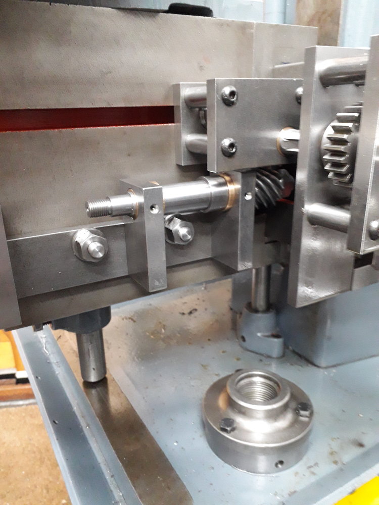 Cutting a helical gear on an Elliott 10M shaper | MIG Welding Forum