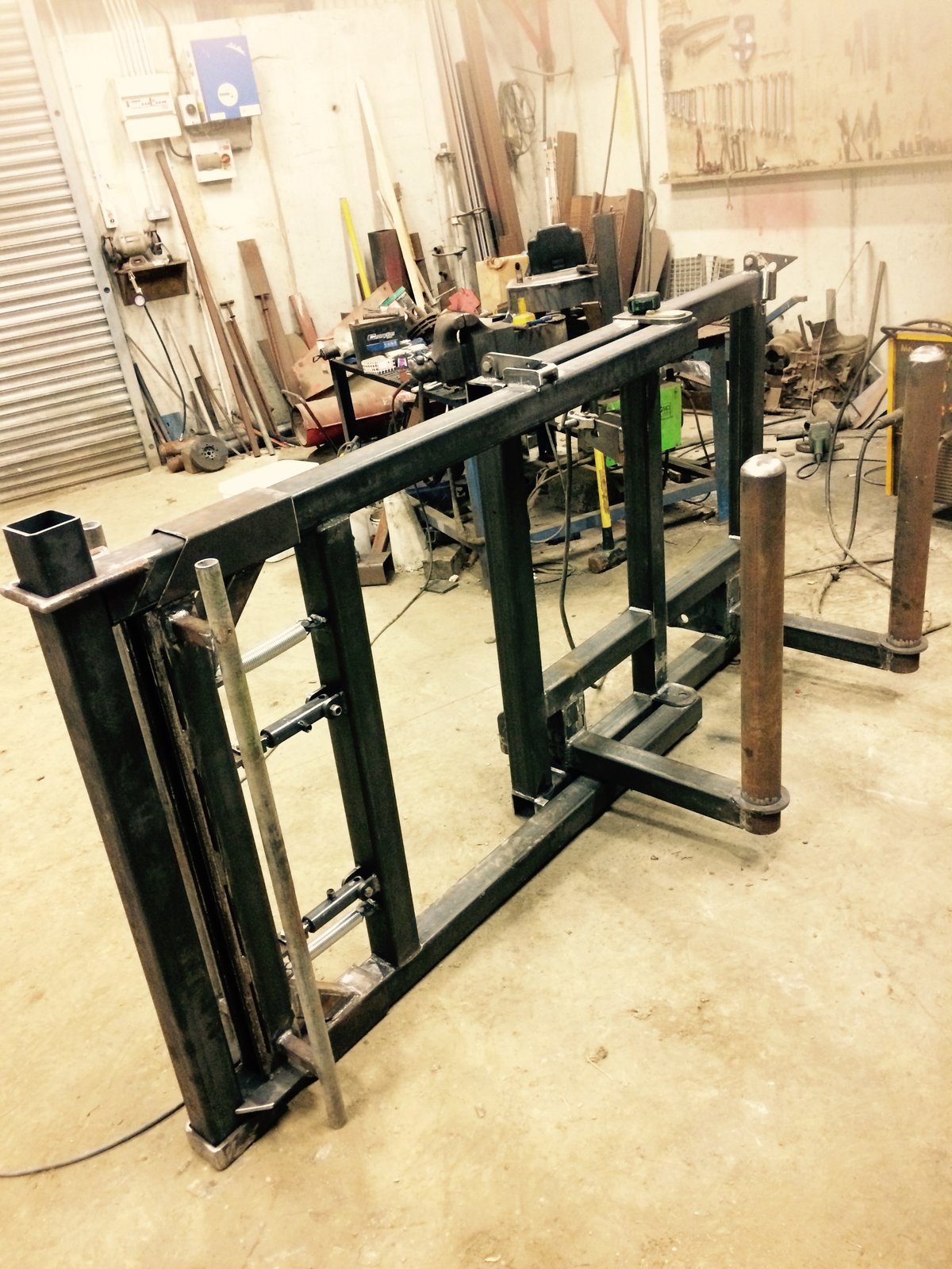 Making a fencing wire unroller | MIG Welding Forum