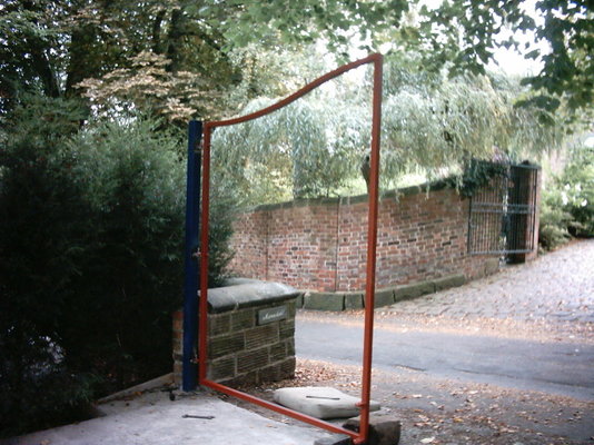 What is the easiest way to line up round bar on gates-(pics) | MIG ...