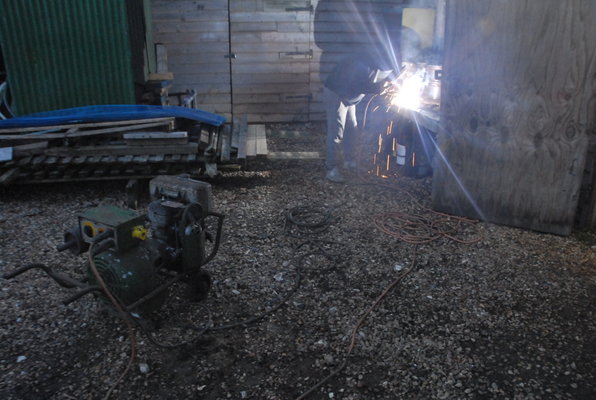 JLO 2 stroke, petrol engine driven portable welder | MIG Welding Forum