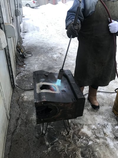 Old tractor block welding | MIG Welding Forum