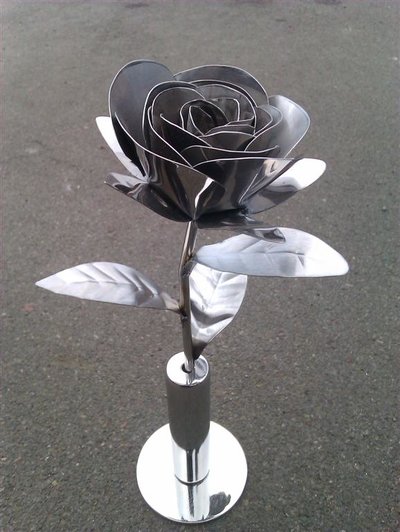 Stainless Steel Rose | MIG Welding Forum
