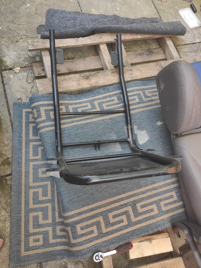 Trains, GWR HST 1st class seats disassembly and and conversion to ...