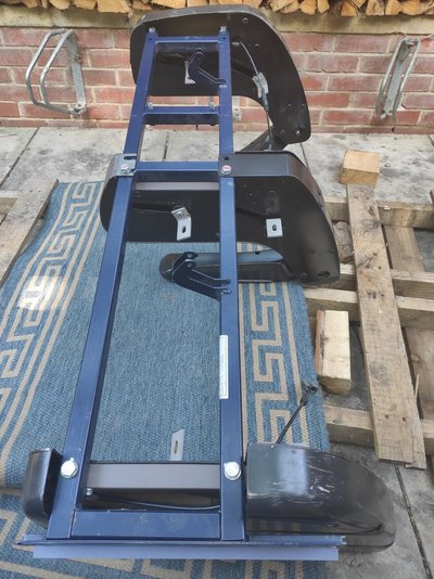 Trains, GWR HST 1st class seats disassembly and and conversion to ...