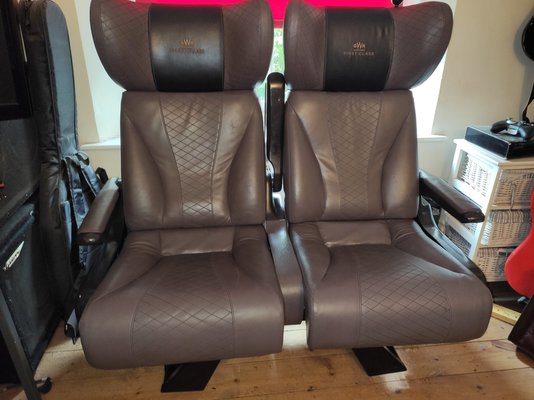 Trains, GWR HST 1st class seats disassembly and and conversion to ...