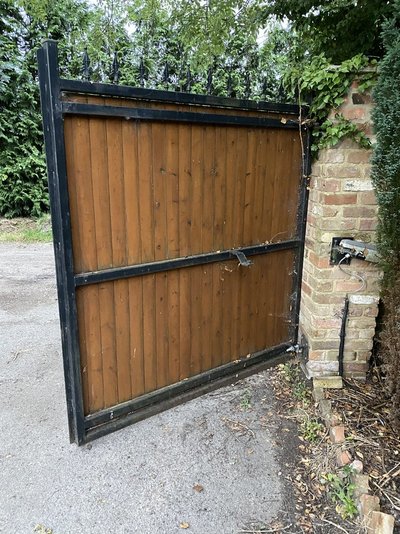 150mm box section for gate post? (Electric gates) | MIG Welding Forum