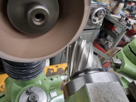 Union / Harrison benchtop Tool & Cutter grinder | Page 2 | MIG Welding ...