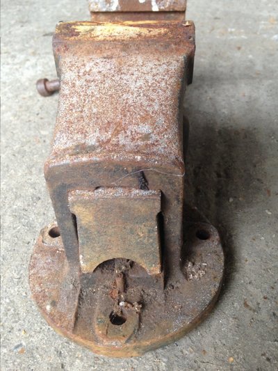 How to dismantle a Record No.2 Vice? | MIG Welding Forum