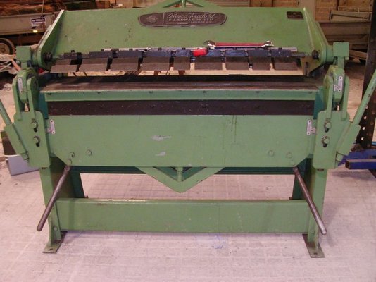 A little help with this Edwards box/pan folder? | MIG Welding Forum